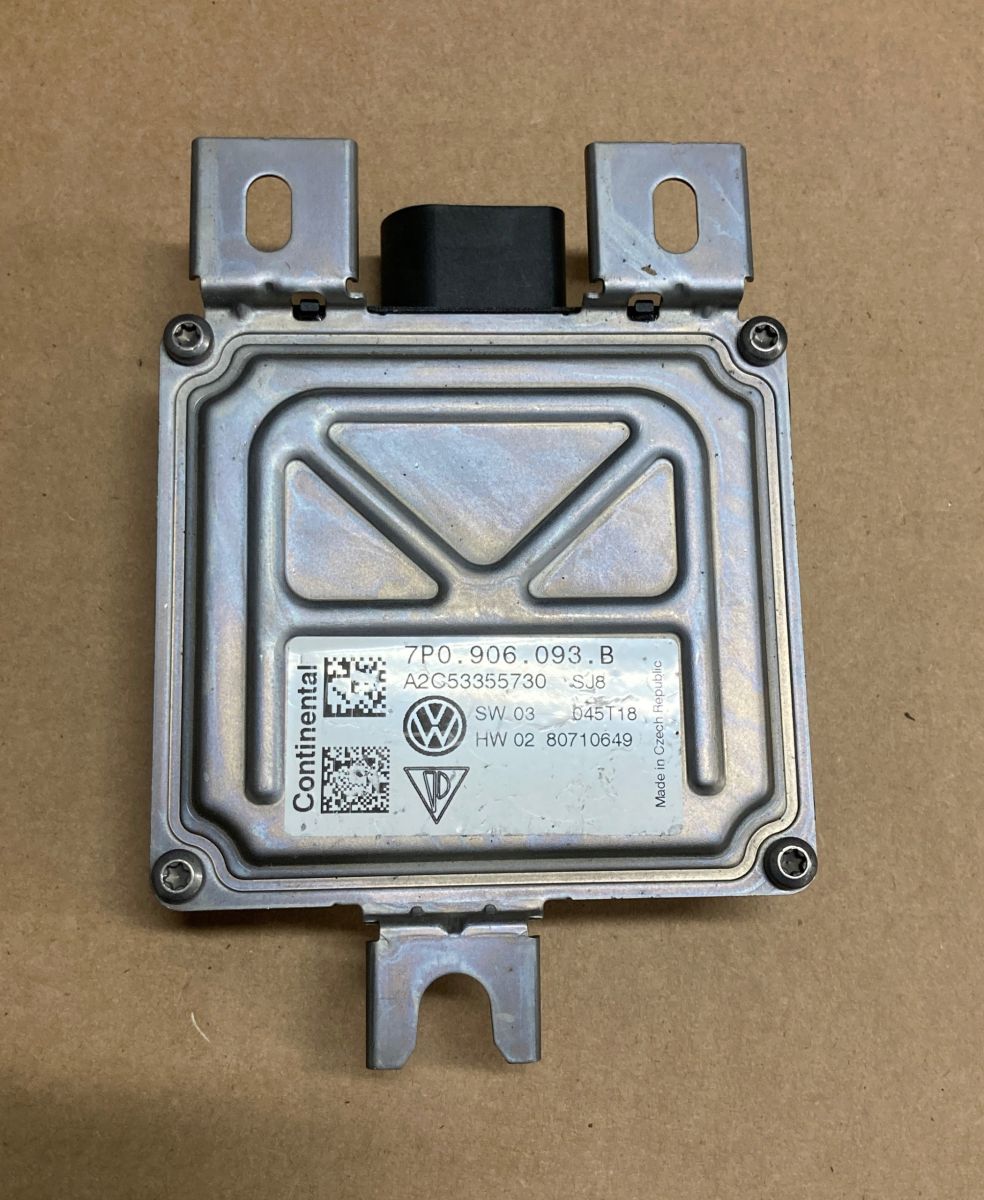 VW Porsche Sterownik pompy paliwa NOWY 7P0906093B