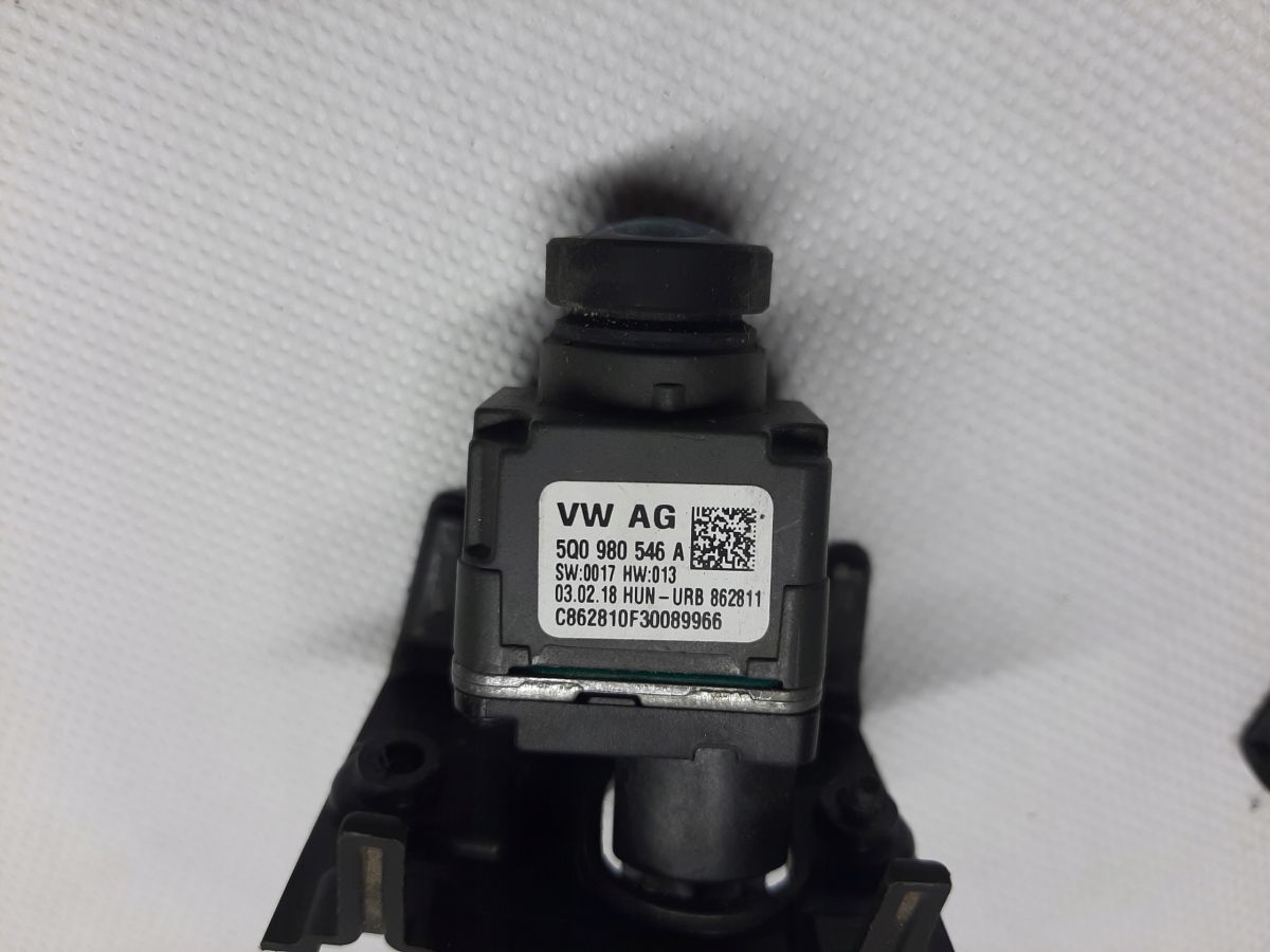 VW PASSAT B8 5Q0980546A kamera parkowania przód
